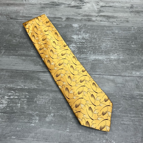 Vitaliano Pancaldi | Accessories | Vitaliano Pancaldi Gold Leaf Fall ...